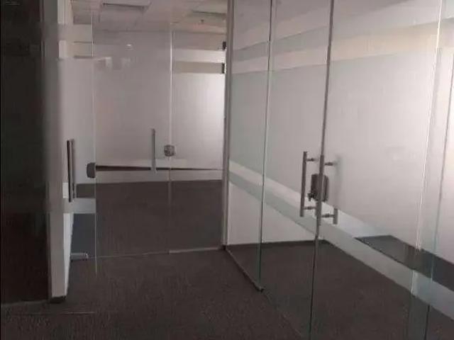 Conj. Comercial / Sala para Locação em Barueri/SP Alphaville Conde II