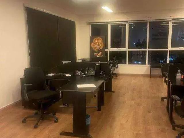 Conj. Comercial / Sala para Locação em Barueri/SP Alphaville Conde II