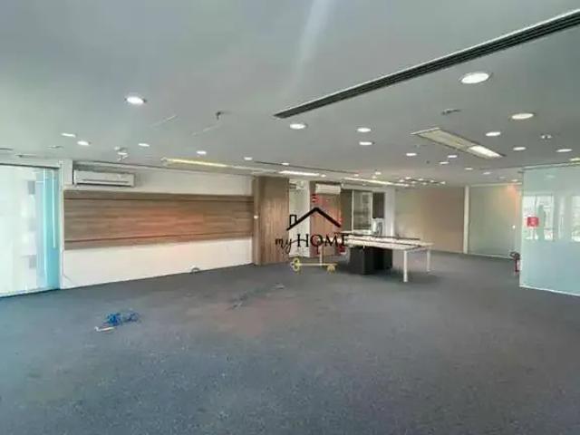 Conj. Comercial / Sala para Locação em Barueri/SP Alphaville Industrial