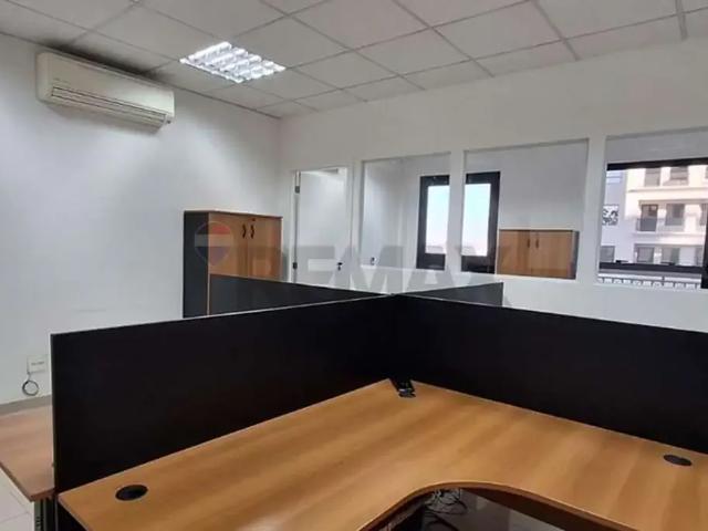 Conj. Comercial / Sala para Locação em Barueri/SP Alphaville Industrial