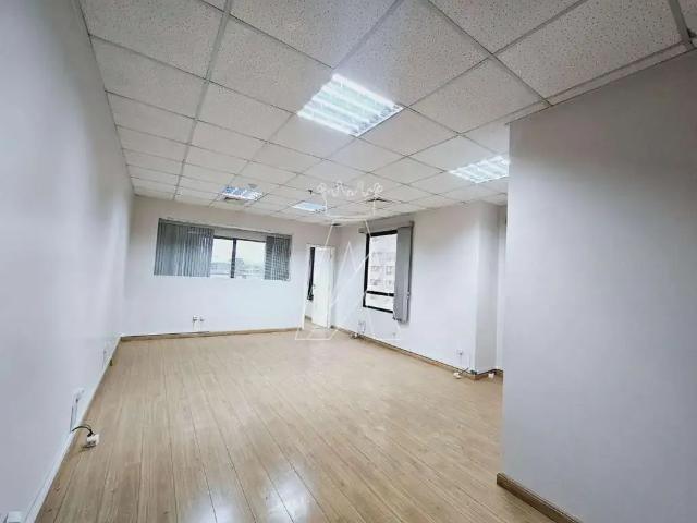 Conj. Comercial / Sala para Locação em Barueri/SP Alphaville Industrial