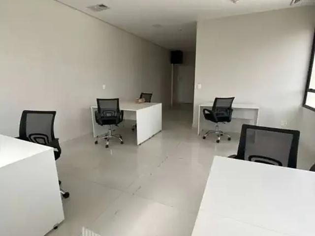 Conj. Comercial / Sala para Locação em Barueri/SP Alphaville Industrial