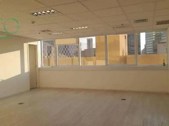 Conj. Comercial / Sala para Locação em Barueri/SP Alphaville Industrial