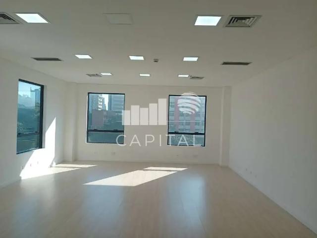 Conj. Comercial / Sala para Locação em Barueri/SP Alphaville Industrial