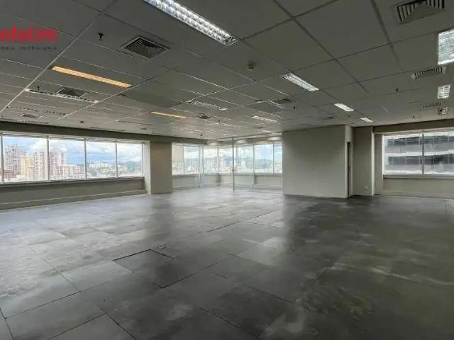 Conj. Comercial / Sala para Locação em Barueri/SP Alphaville Industrial