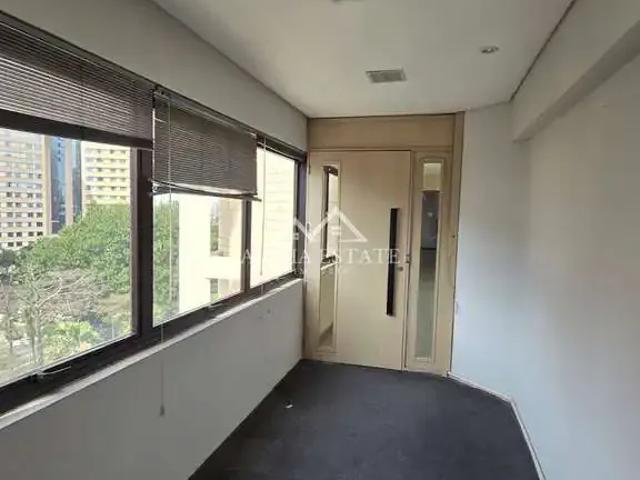 Conj. Comercial / Sala para Locação em Barueri/SP Alphaville Industrial