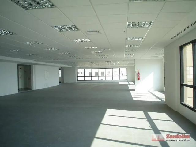 Conj. Comercial / Sala para Locação em Barueri/SP Alphaville Industrial