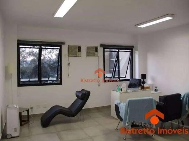 Conj. Comercial / Sala para Locação em Barueri/SP Alphaville Industrial