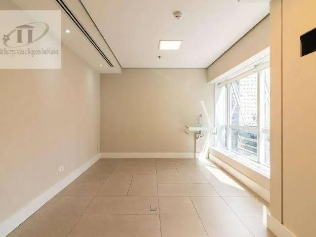 Conj. Comercial / Sala para Locação em Barueri/SP Alphaville Industrial