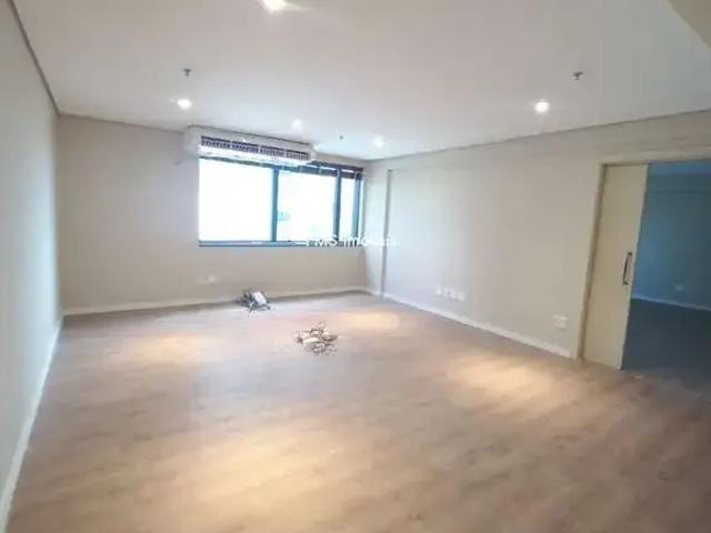 Conj. Comercial / Sala para Locação em Barueri/SP Alphaville