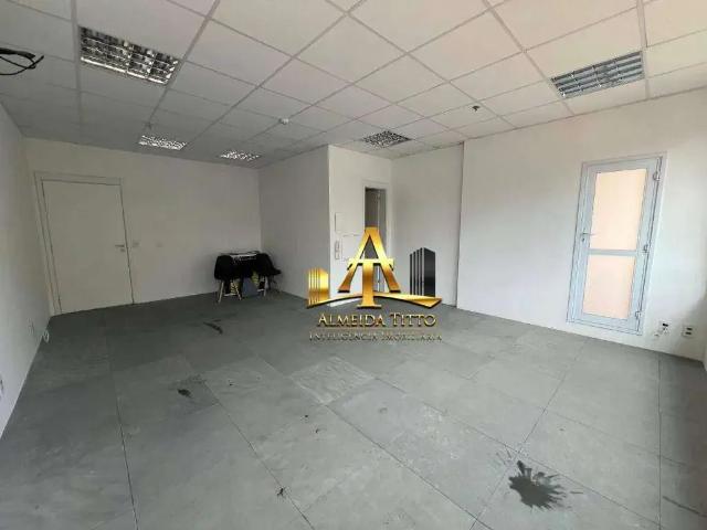 Conj. Comercial / Sala para Locação em Barueri/SP Alphaville