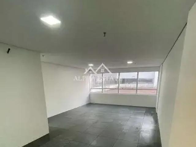 Conj. Comercial / Sala para Locação em Barueri/SP Alphaville