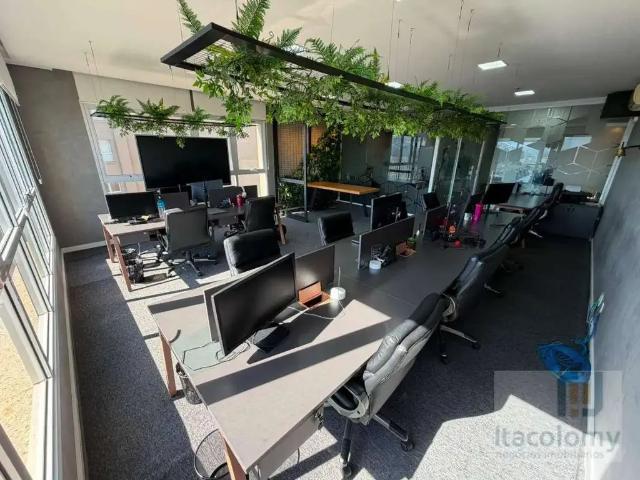 Conj. Comercial / Sala para Locação em Barueri/SP Alphaville