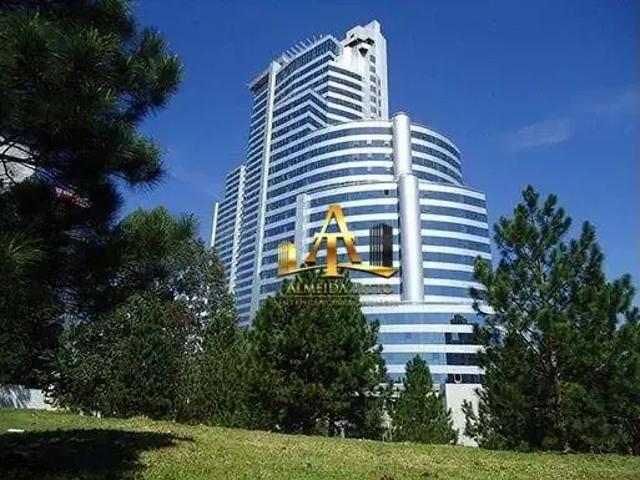 Conj. Comercial / Sala para Locação em Barueri/SP Alphaville