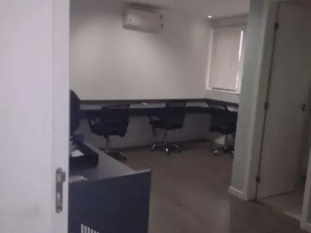 Conj. Comercial / Sala para Locação em Barueri/SP Bethaville I