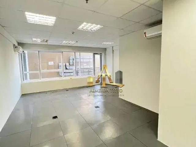 Conj. Comercial / Sala para Locação em Barueri/SP Bethaville I