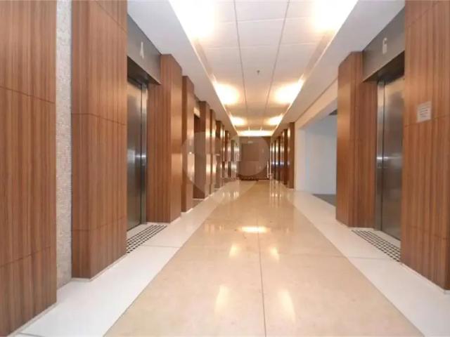Conj. Comercial / Sala para Locação em Barueri/SP Centro
