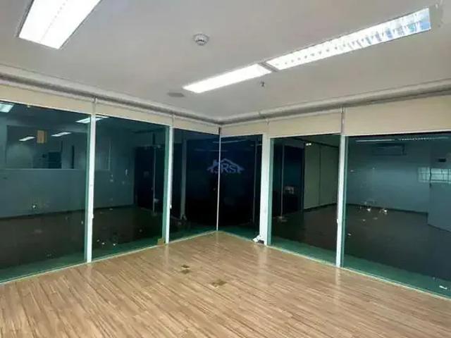 Conj. Comercial / Sala para Locação em Barueri/SP Centro