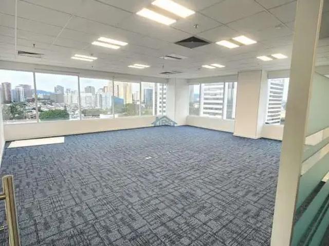 Conj. Comercial / Sala para Locação em Barueri/SP Centro