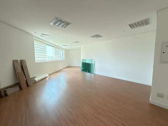 Conj. Comercial / Sala para Locação em Barueri/SP Dezoito do Forte Empresarial/Alphaville
