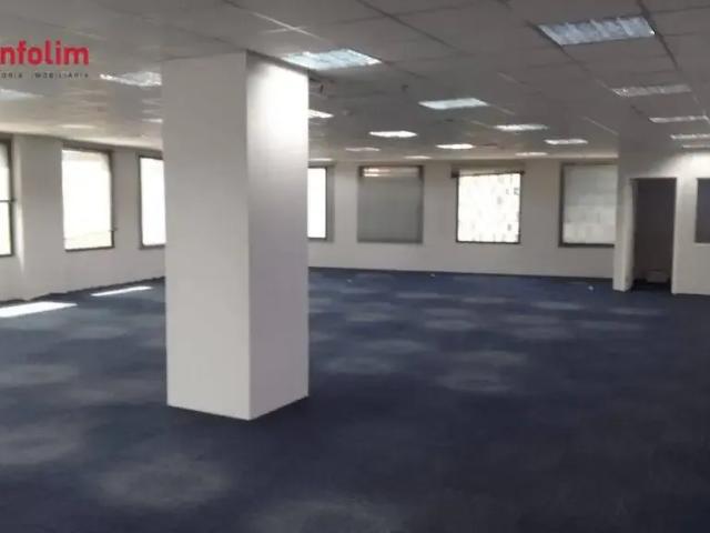 Conj. Comercial / Sala para Locação em Barueri/SP Empresarial 18 do Forte