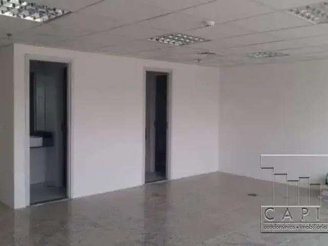 Conj. Comercial / Sala para Locação em Barueri/SP Empresarial 18 do Forte