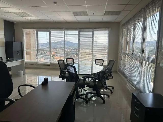 Conj. Comercial / Sala para Locação em Barueri/SP Sítio Tamboré Alphaville