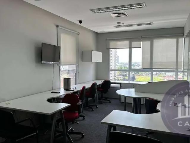 Conj. Comercial / Sala para Locação em Barueri/SP Sítio Tamboré Alphaville