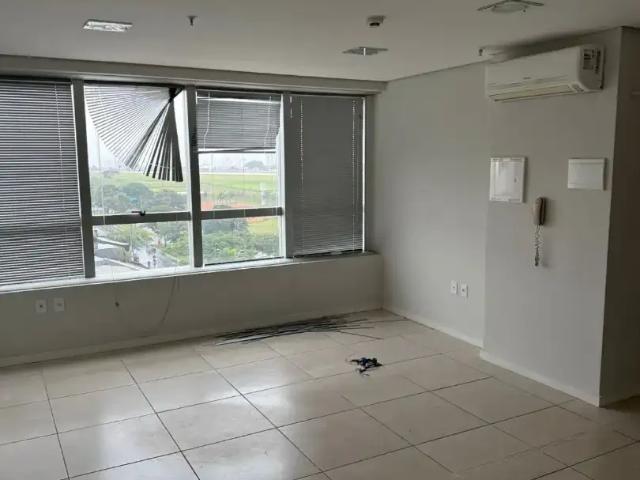 Conj. Comercial / Sala para Locação em Bauru/SP Jardim Aeroporto