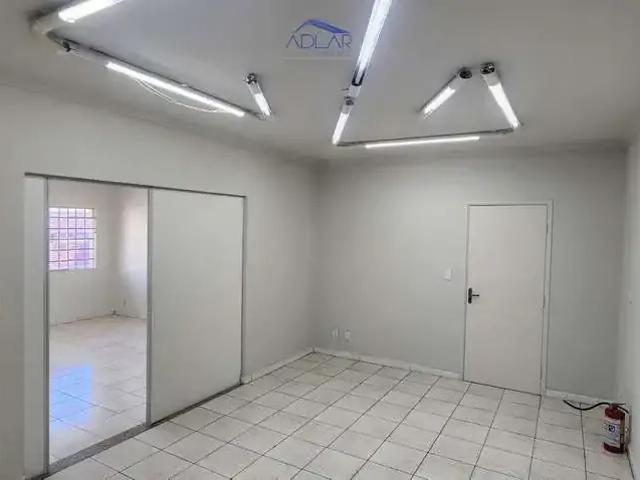 Conj. Comercial / Sala para Locação em Bauru/SP Jardim América 5 Quartos