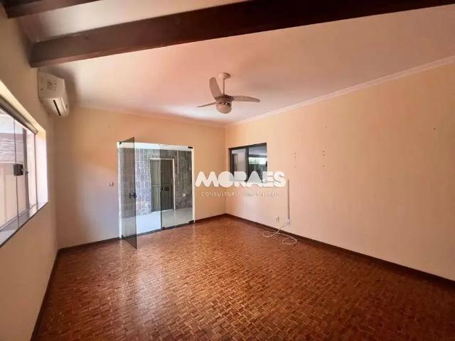 Conj. Comercial / Sala para Locação em Bauru/SP Parque Jardim Europa
