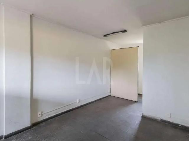 Conj. Comercial / Sala para Locação em Belo Horizonte/MG Camargos