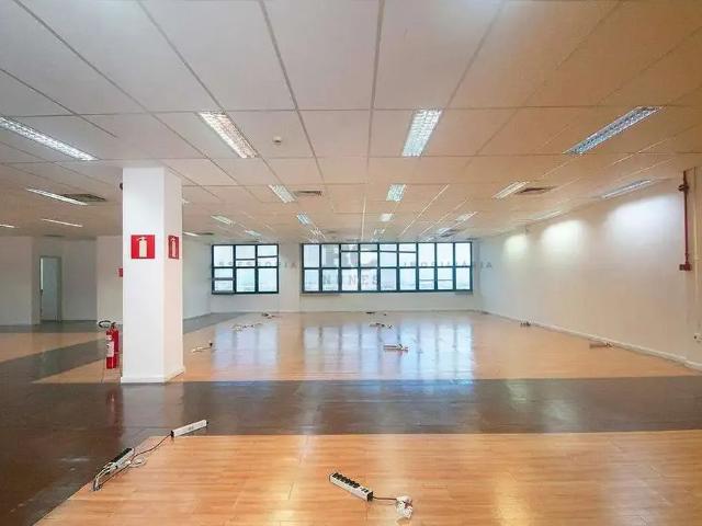 Conj. Comercial / Sala para Locação em Belo Horizonte/MG Estoril