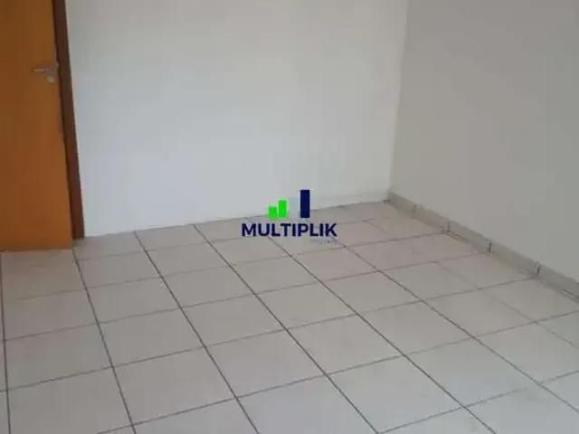 Conj. Comercial / Sala para Locação em Belo Horizonte/MG Funcionários