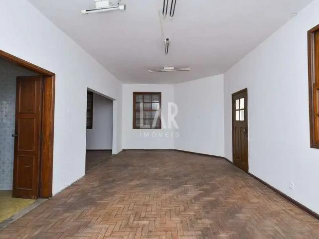 Conj. Comercial / Sala para Locação em Belo Horizonte/MG Lourdes 6 Quartos