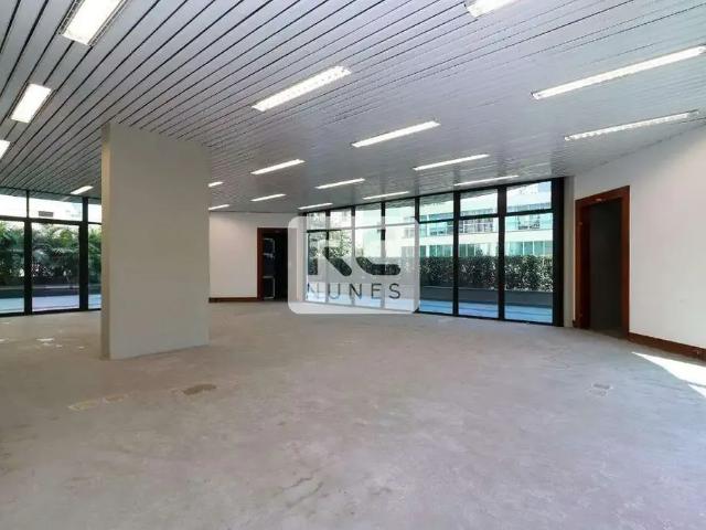 Conj. Comercial / Sala para Locação em Belo Horizonte/MG Savassi