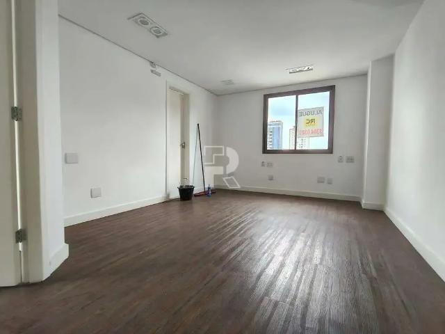 Conj. Comercial / Sala para Locação em Belo Horizonte/MG Savassi