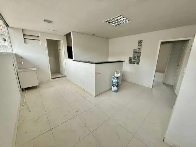 Conj. Comercial / Sala para Locação em Belo Horizonte/MG Santa Mônica 3 Quartos