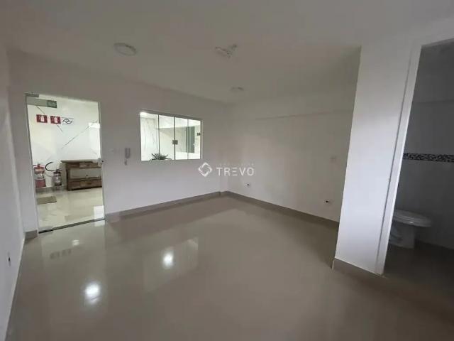 Conj. Comercial / Sala para Locação em Bertioga/SP Centro