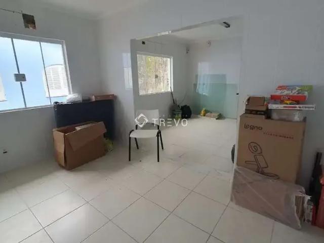 Conj. Comercial / Sala para Locação em Bertioga/SP Centro