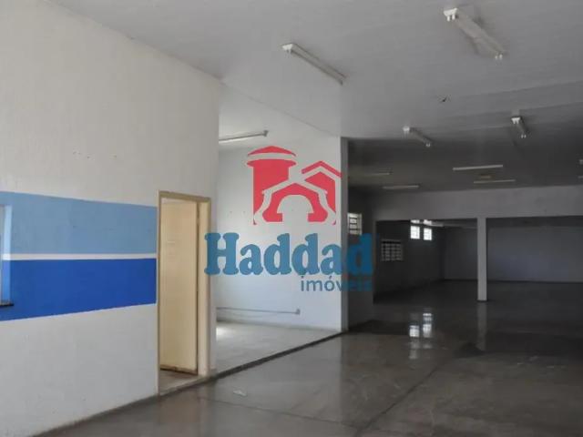 Conj. Comercial / Sala para Locação em Birigui/SP Centro