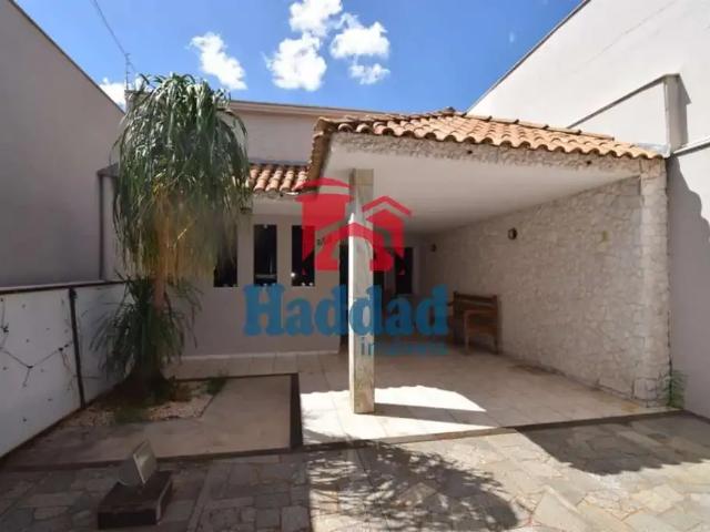 Conj. Comercial / Sala para Locação em Birigui/SP Centro