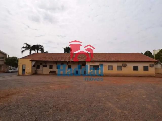 Conj. Comercial / Sala para Locação em Birigui/SP Centro