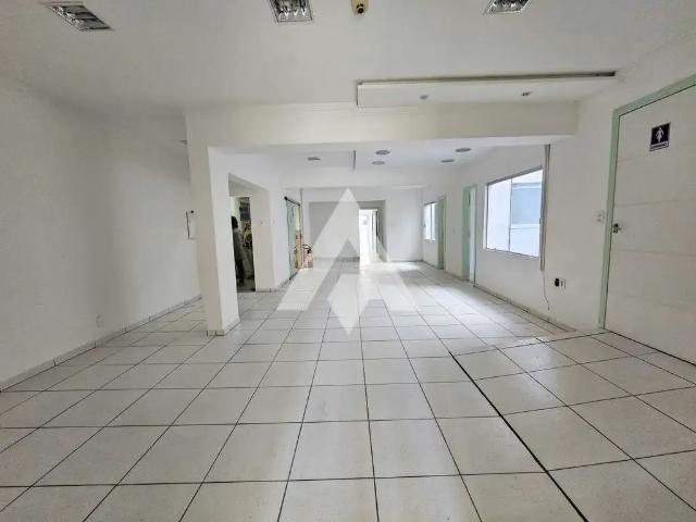 Conj. Comercial / Sala para Locação em Blumenau/SC Centro 1 Quartos