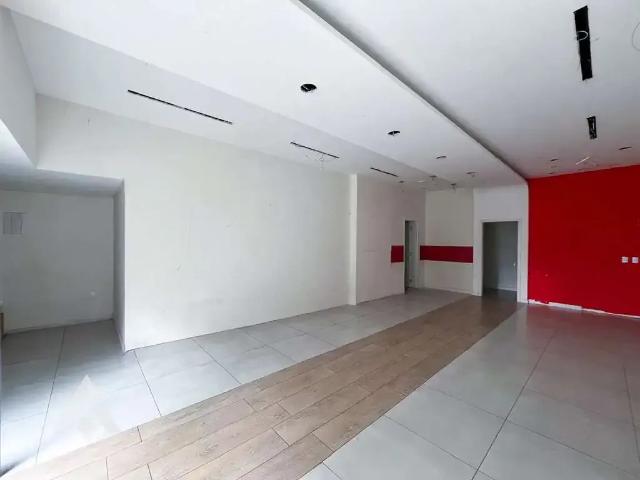 Conj. Comercial / Sala para Locação em Blumenau/SC Centro