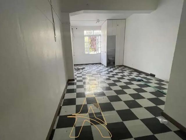 Conj. Comercial / Sala para Locação em Blumenau/SC Centro