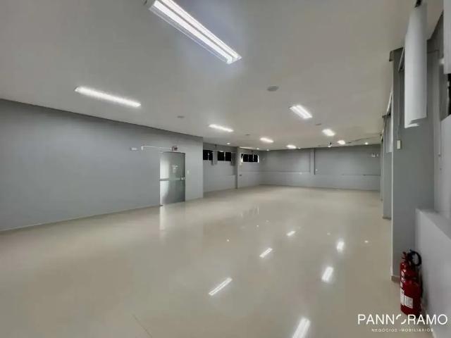 Conj. Comercial / Sala para Locação em Blumenau/SC Centro