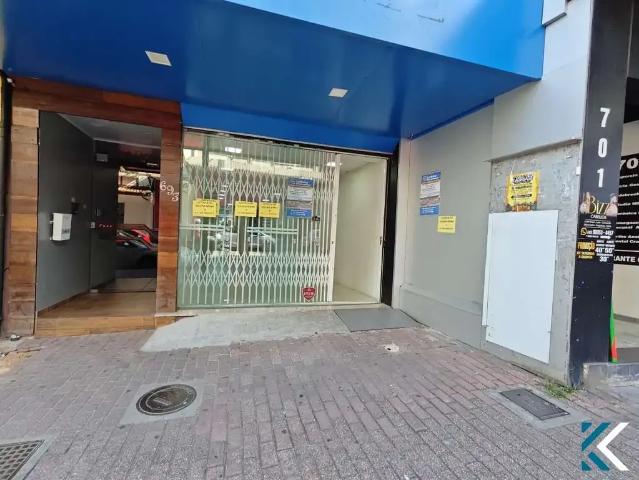 Conj. Comercial / Sala para Locação em Blumenau/SC Centro