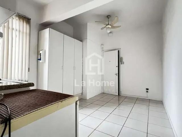 Conj. Comercial / Sala para Locação em Blumenau/SC Centro