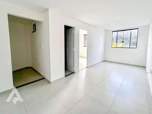 Conj. Comercial / Sala para Locação em Blumenau/SC Água Verde